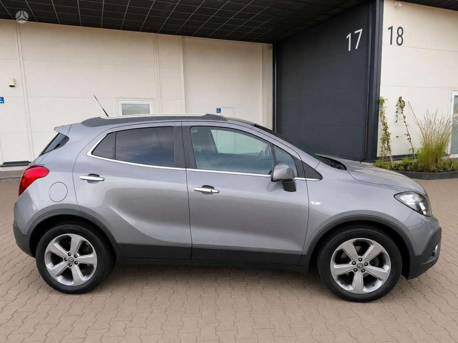 Grey Opel Mokka 2013 in Vilnius, with an engine capacity of 1.69 L and mileage of 272 thousand km for 6250 €, photo 8 on AUTOMOTO.COM.LV
