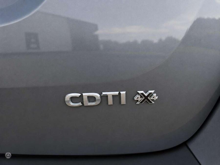 Grey Opel Mokka 2013 in Vilnius, with an engine capacity of 1.69 L and mileage of 272 thousand km for 6250 €, photo 9 on AUTOMOTO.COM.LV