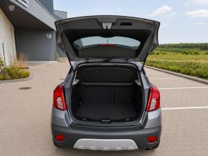 Grey Opel Mokka 2013 in Vilnius, with an engine capacity of 1.69 L and mileage of 272 thousand km for 6250 €, photo 14 on AUTOMOTO.COM.LV