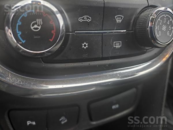 Серый Опель Mokka 2013 в Елгава, объемом двигателя 1.60 л и пробегом 22 тыс. км за 6350 €, фото 7 на AUTOMOTO.COM.LV