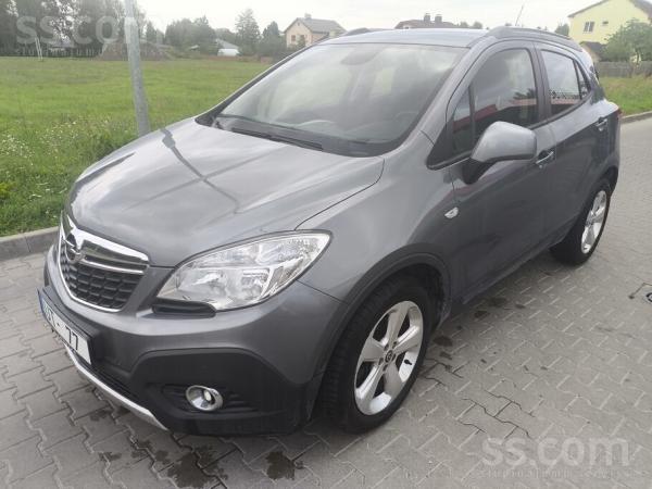 Grey Opel Mokka 2013 in Jelgava, with an engine capacity of 1.60 L and mileage of 22 thousand km for 6350 €, photo 2 on AUTOMOTO.COM.LV