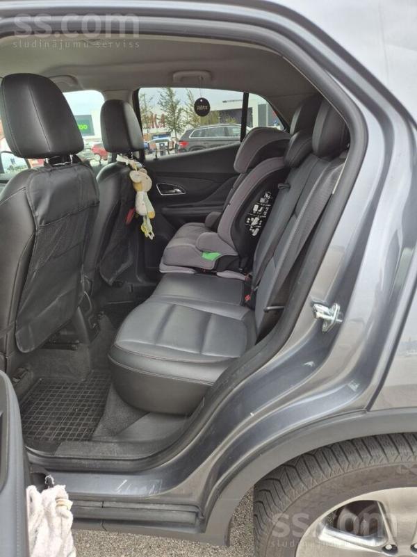 Grey Opel Mokka 2013 in Riga, with an engine capacity of 1.70 L and mileage of 225 thousand km for 7500 €, photo 10 on AUTOMOTO.COM.LV