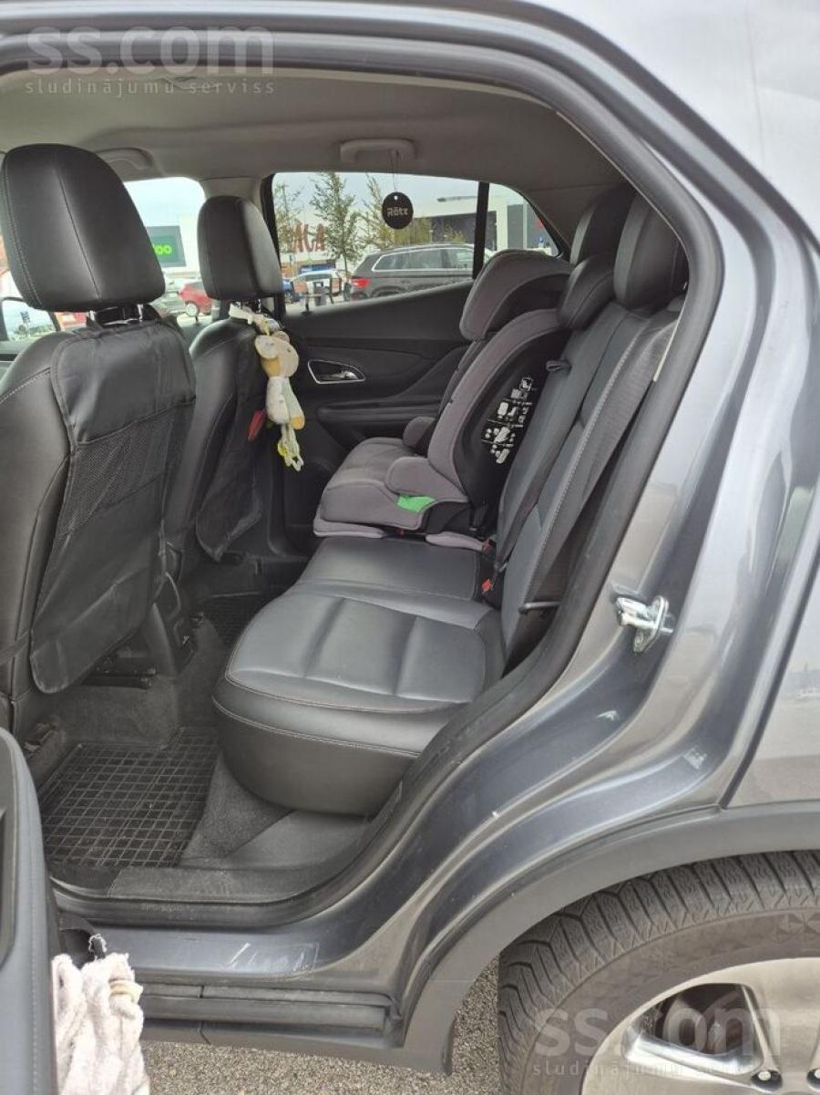 Pelēks Opel Mokka 2013 Rīga, ar dzinēja tilpumu 1.70 L un nobraukumu 225 tūkst. km par 7500 €, foto 10 vietnē AUTOMOTO.COM.LV
