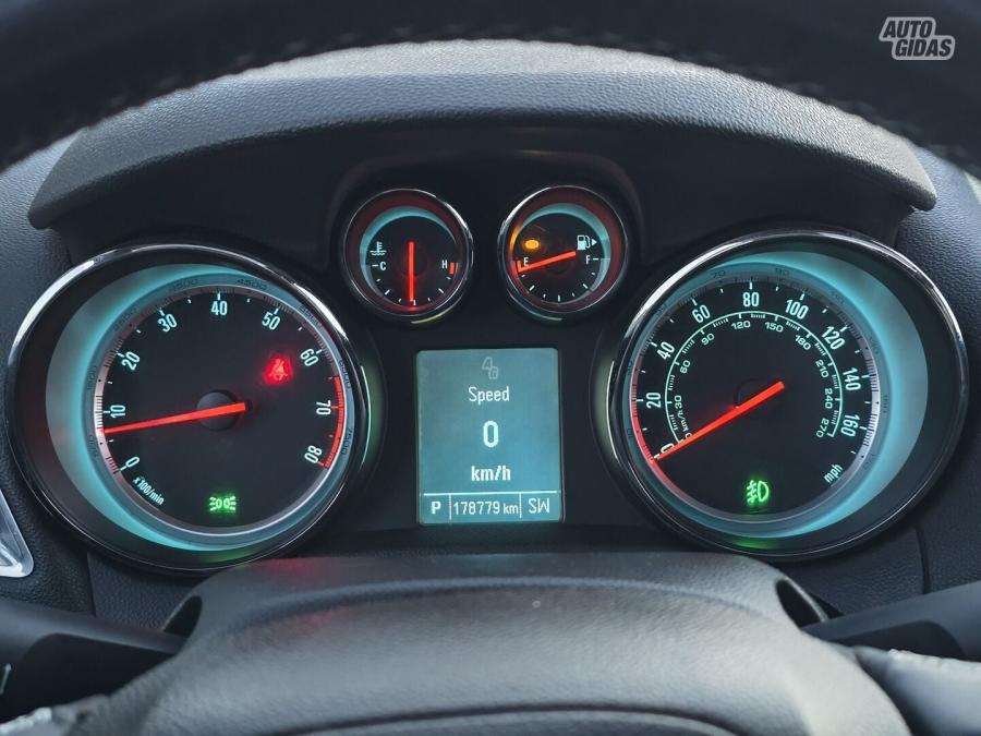 Grey Opel Mokka 2013 in Siauliai, with an engine capacity of 1.40 L and mileage of 179 thousand km for 6200 €, photo 25 on AUTOMOTO.COM.LV