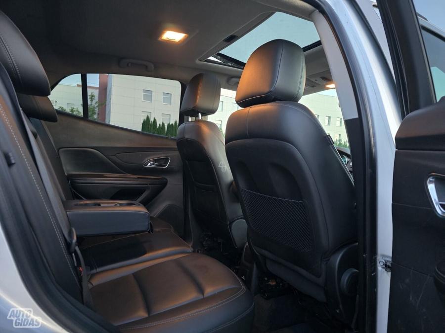 Grey Opel Mokka 2013 in Siauliai, with an engine capacity of 1.40 L and mileage of 179 thousand km for 6200 €, photo 37 on AUTOMOTO.COM.LV