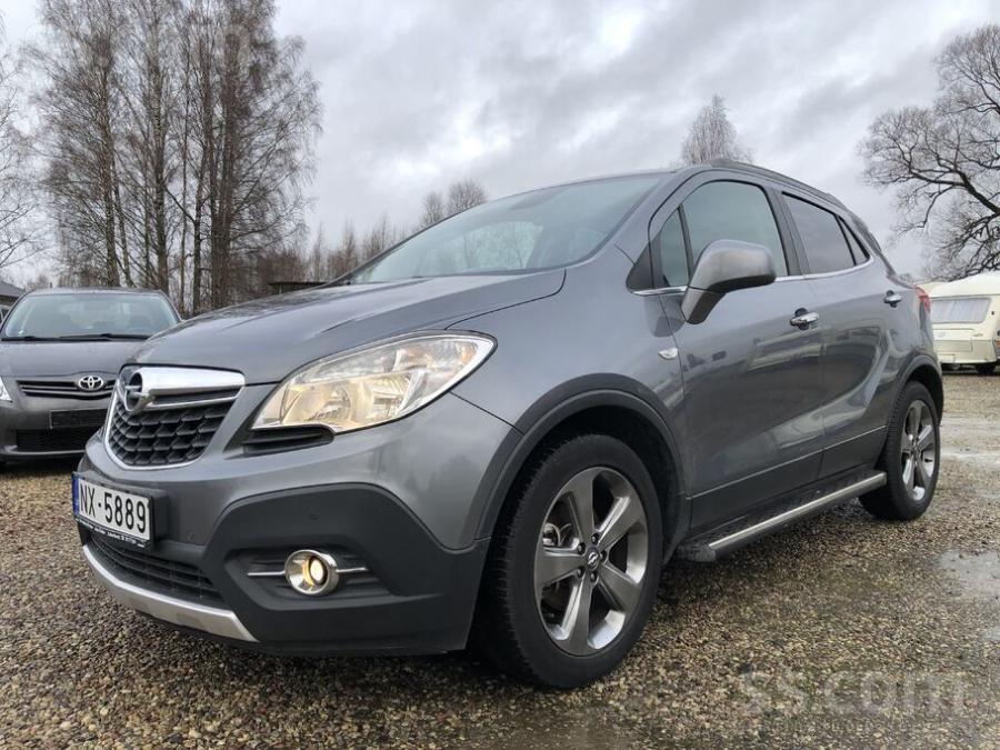 Grey Opel Mokka 2014 in Valmiera, with an engine capacity of 1.70 L and mileage of 182 thousand km for 7590 €, photo 2 on AUTOMOTO.COM.LV