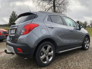 Grey Opel Mokka 2014 in Valmiera, with an engine capacity of 1.70 L and mileage of 182 thousand km for 7590 €, photo 3 on AUTOMOTO.COM.LV