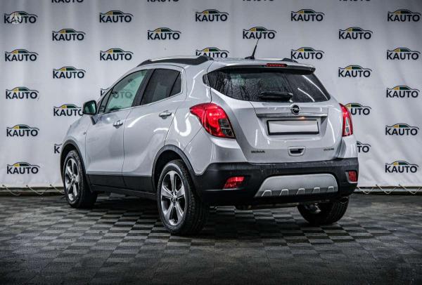 Grey Opel Mokka 2014 in Kaunas, with an engine capacity of 1.70 L and mileage of 196 thousand km for 8990 €, photo 4 on AUTOMOTO.COM.LV