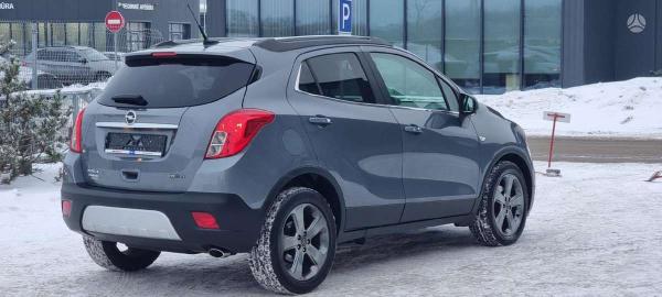 Grey Opel Mokka 2014 in Siauliai, with an engine capacity of 1.70 L and mileage of 164 thousand km for 6700 €, photo 8 on AUTOMOTO.COM.LV