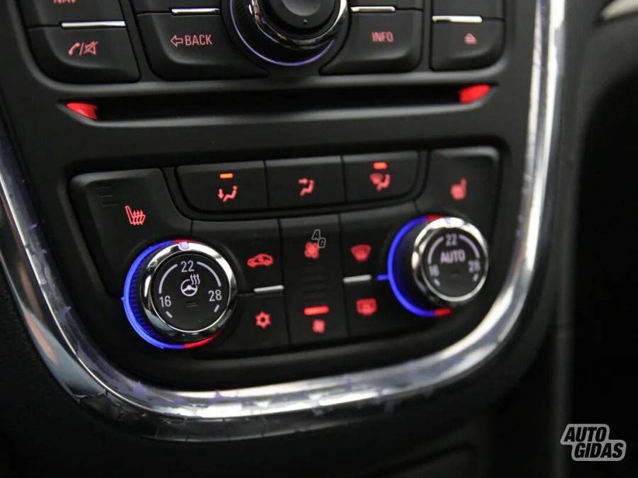 Pelēks Opel Mokka 2014 Viļņa, ar dzinēja tilpumu 1.70 L un nobraukumu 206 tūkst. km par 7299 €, foto 21 vietnē AUTOMOTO.COM.LV
