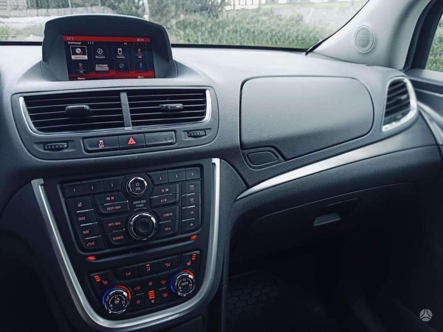Grey Opel Mokka 2014 in Utena, with an engine capacity of 1.69 L and mileage of 117 thousand km for 11450 €, photo 40 on AUTOMOTO.COM.LV