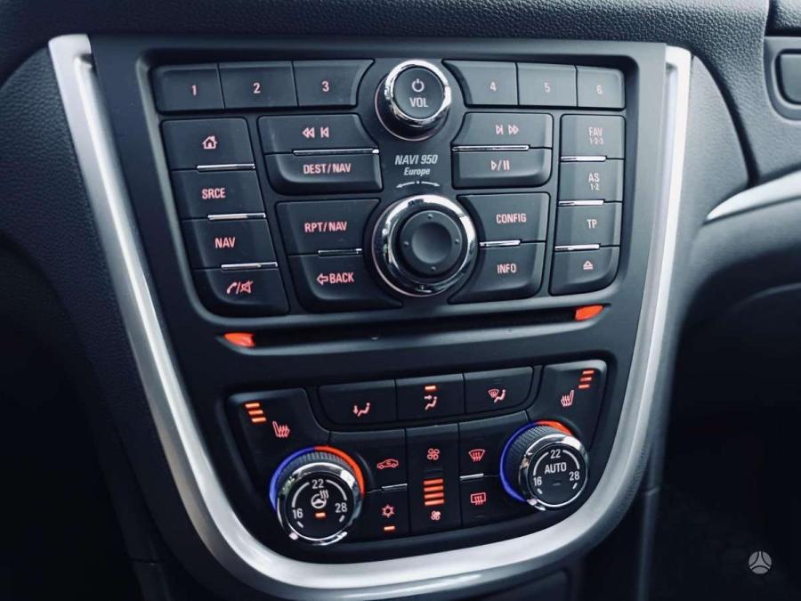 Grey Opel Mokka 2014 in Utena, with an engine capacity of 1.69 L and mileage of 117 thousand km for 11450 €, photo 43 on AUTOMOTO.COM.LV