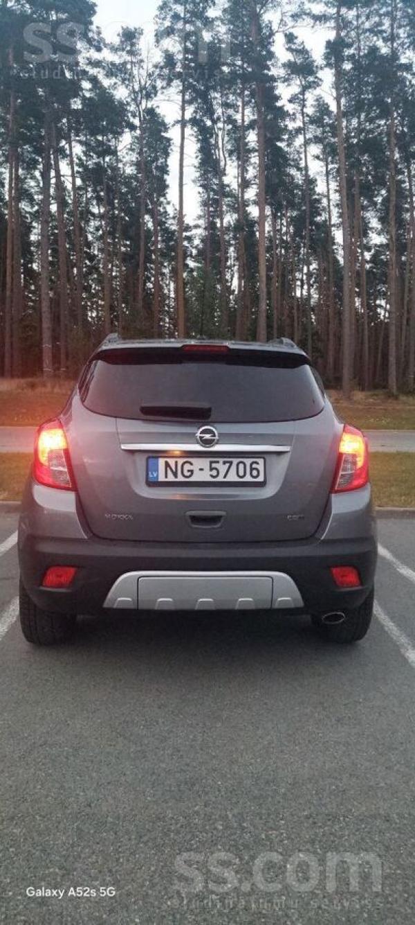 Pelēks Opel Mokka 2014 Rīga, ar dzinēja tilpumu 1.70 L un nobraukumu 133 tūkst. km par 7500 €, foto 6 vietnē AUTOMOTO.COM.LV