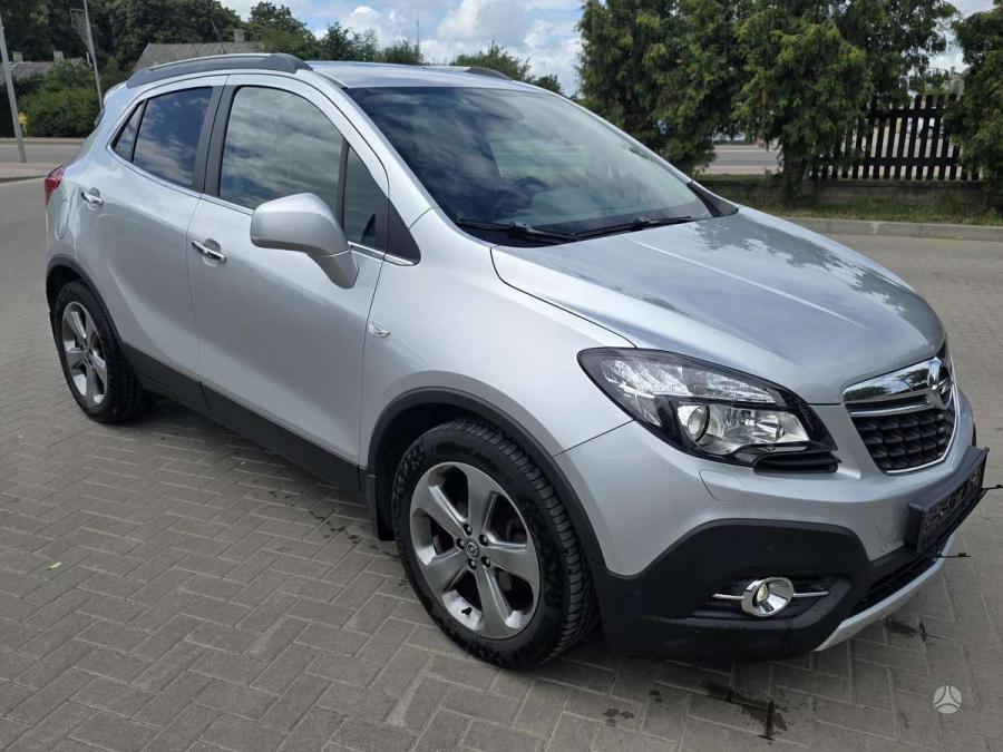 Серый Опель Mokka 2014 в Юрбаркас, объемом двигателя 1.69 л и пробегом 176 тыс. км за 6700 €, фото 1 на AUTOMOTO.COM.LV