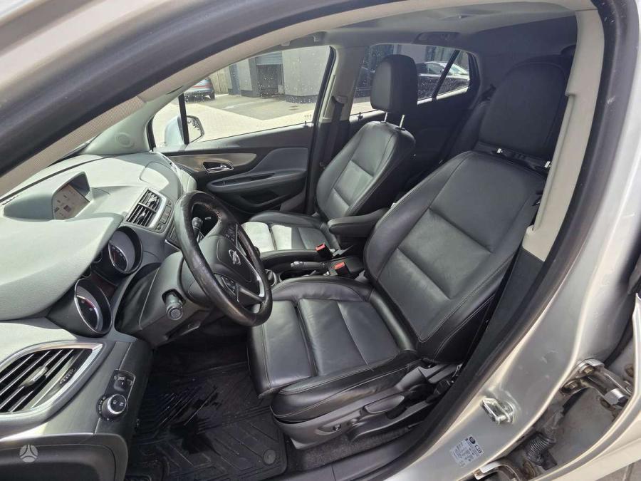Серый Опель Mokka 2014 в Юрбаркас, объемом двигателя 1.69 л и пробегом 176 тыс. км за 6700 €, фото 12 на AUTOMOTO.COM.LV
