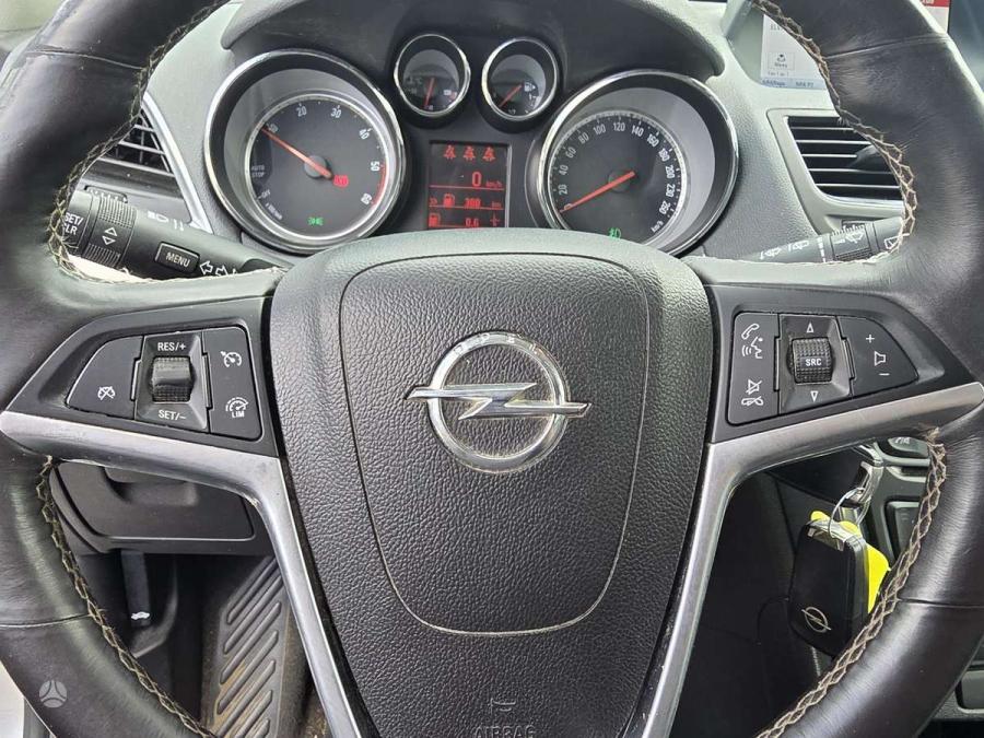 Серый Опель Mokka 2014 в Юрбаркас, объемом двигателя 1.69 л и пробегом 176 тыс. км за 6700 €, фото 19 на AUTOMOTO.COM.LV