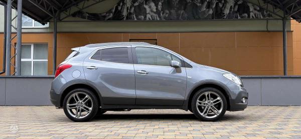 Grey Opel Mokka 2014 in Druskininkai, with an engine capacity of 1.69 L and mileage of 202 thousand km for 7300 €, photo 6 on AUTOMOTO.COM.LV