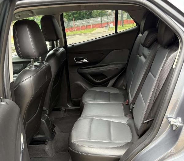 Grey Opel Mokka 2014 in Druskininkai, with an engine capacity of 1.69 L and mileage of 202 thousand km for 7300 €, photo 9 on AUTOMOTO.COM.LV