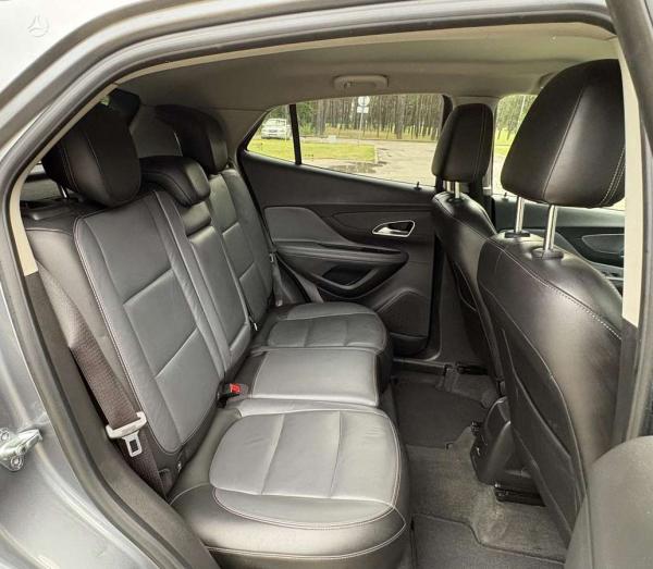Grey Opel Mokka 2014 in Druskininkai, with an engine capacity of 1.69 L and mileage of 202 thousand km for 7300 €, photo 10 on AUTOMOTO.COM.LV