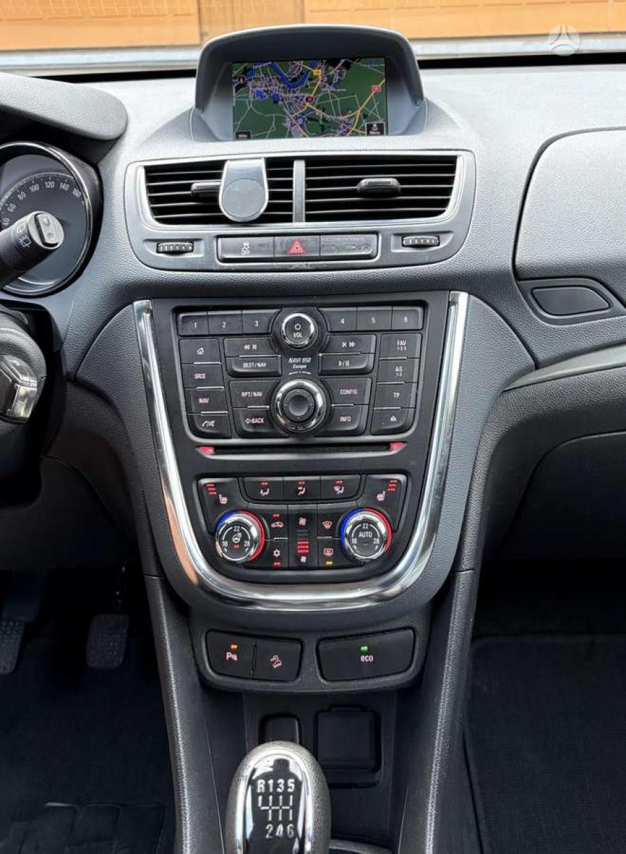 Grey Opel Mokka 2014 in Druskininkai, with an engine capacity of 1.69 L and mileage of 202 thousand km for 7300 €, photo 22 on AUTOMOTO.COM.LV
