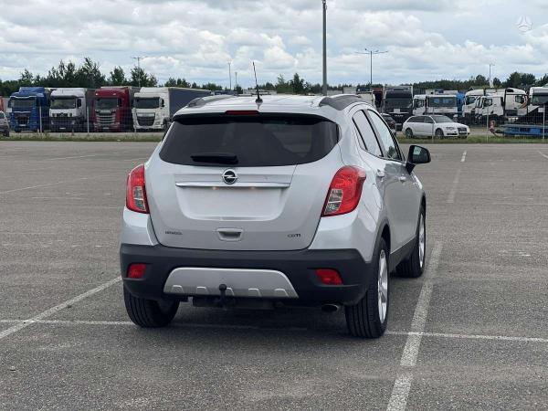 Grey Opel Mokka 2014 in Vilnius, with an engine capacity of 1.69 L and mileage of 247 thousand km for 4200 €, photo 5 on AUTOMOTO.COM.LV