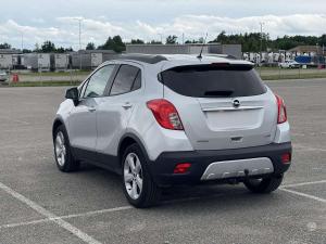 Grey Opel Mokka 2014 in Vilnius, with an engine capacity of 1.69 L and mileage of 247 thousand km for 4200 €, photo 7 on AUTOMOTO.COM.LV