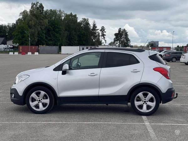 Grey Opel Mokka 2014 in Vilnius, with an engine capacity of 1.69 L and mileage of 247 thousand km for 4200 €, photo 8 on AUTOMOTO.COM.LV