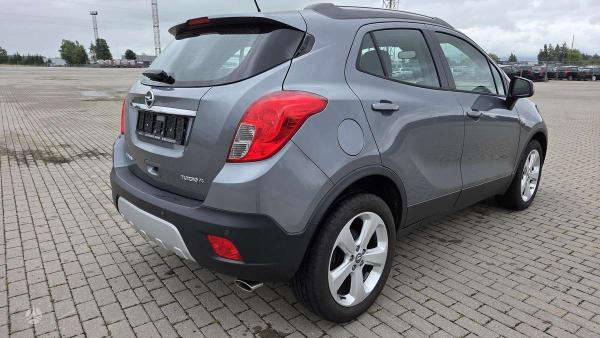 Grey Opel Mokka 2014 in Marijampole, with an engine capacity of 1.36 L and mileage of 139 thousand km for 7100 €, photo 3 on AUTOMOTO.COM.LV