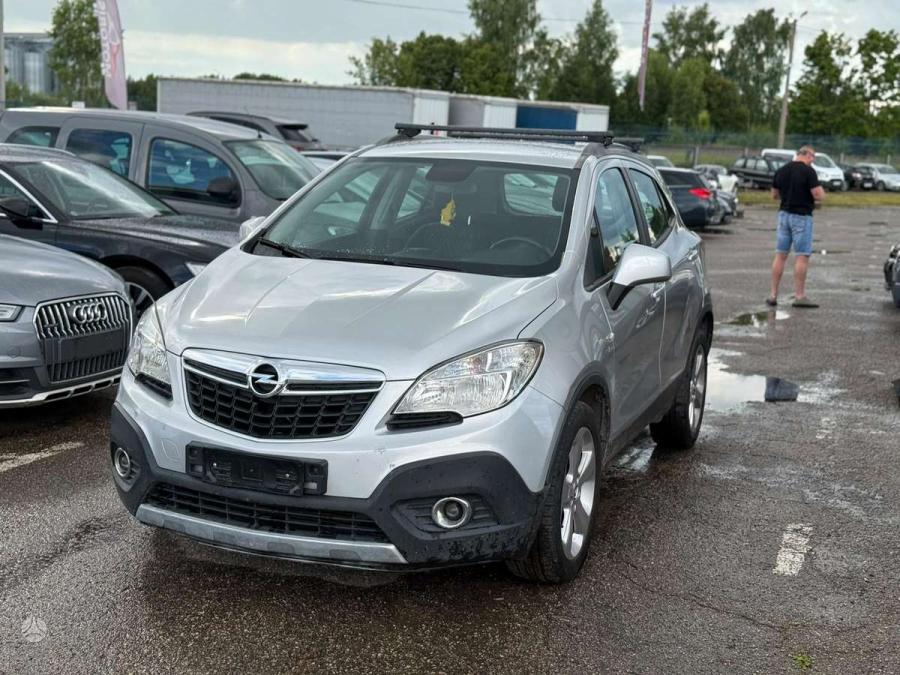Серый Опель Mokka 2014 в Паневежис, объемом двигателя 1.36 л и пробегом 240 тыс. км за 5500 €, фото 4 на AUTOMOTO.COM.LV