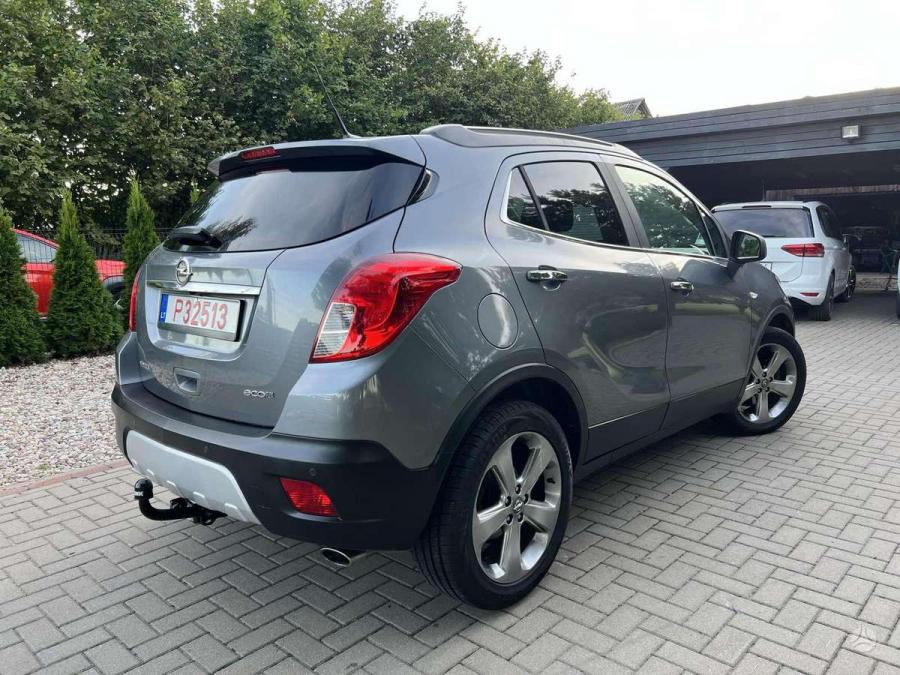 Grey Opel Mokka 2014 in Druskininkai, with an engine capacity of 1.69 L and mileage of 153 thousand km for 7290 €, photo 6 on AUTOMOTO.COM.LV