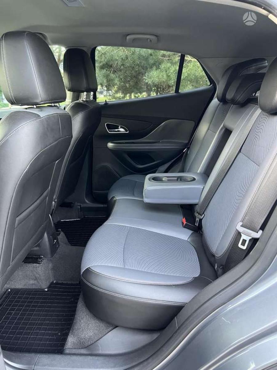 Grey Opel Mokka 2014 in Druskininkai, with an engine capacity of 1.69 L and mileage of 153 thousand km for 7290 €, photo 27 on AUTOMOTO.COM.LV