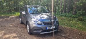 Grey Opel Mokka 2014 in Vilnius, with an engine capacity of 1.60 L and mileage of 118 thousand km for 7150 €, photo 4 on AUTOMOTO.COM.LV