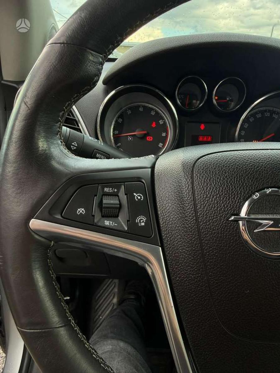 Серый Опель Mokka 2014 в Паневежис, объемом двигателя 1.40 л и пробегом 238 тыс. км за 5300 €, фото 14 на AUTOMOTO.COM.LV