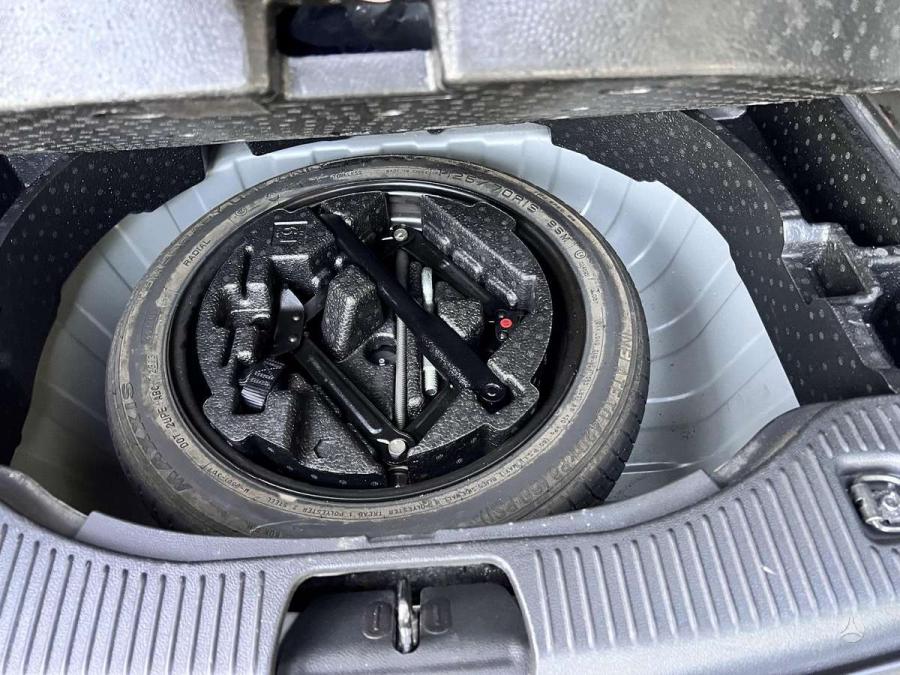 Pelēks Opel Mokka 2014 Druskininkai, ar dzinēja tilpumu 1.69 L un nobraukumu 227 tūkst. km par 5990 €, foto 31 vietnē AUTOMOTO.COM.LV