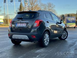 Pelēks Opel Mokka 2015 Cēsis, ar dzinēja tilpumu 1.60 L un nobraukumu 199 tūkst. km par 8300 €, foto 2 vietnē AUTOMOTO.COM.LV
