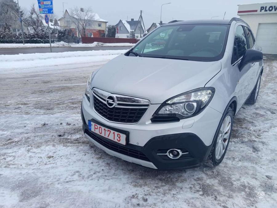 Pelēks Opel Mokka 2015 Marijampole, ar dzinēja tilpumu 1.60 L un nobraukumu 200 tūkst. km par 6500 €, foto 2 vietnē AUTOMOTO.COM.LV