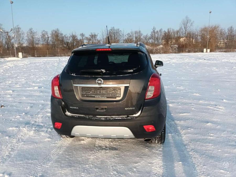 Pelēks Opel Mokka 2015 Marijampole, ar dzinēja tilpumu 1.60 L un nobraukumu 188 tūkst. km par 6600 €, foto 6 vietnē AUTOMOTO.COM.LV