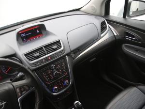 Grey Opel Mokka 2015 in Vilnius, with an engine capacity of 1.40 L and mileage of 234 thousand km for 8299 €, photo 21 on AUTOMOTO.COM.LV