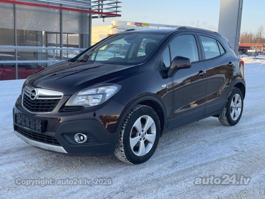 Grey Opel Mokka 2015 in Viljandi, with an engine capacity of 1.60 L and mileage of 186 thousand km for 7780 €, photo 1 on AUTOMOTO.COM.LV