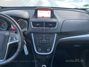 Grey Opel Mokka 2015 in Viljandi, with an engine capacity of 1.60 L and mileage of 186 thousand km for 7780 €, photo 6 on AUTOMOTO.COM.LV