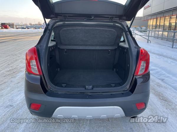 Grey Opel Mokka 2015 in Viljandi, with an engine capacity of 1.60 L and mileage of 186 thousand km for 7780 €, photo 11 on AUTOMOTO.COM.LV