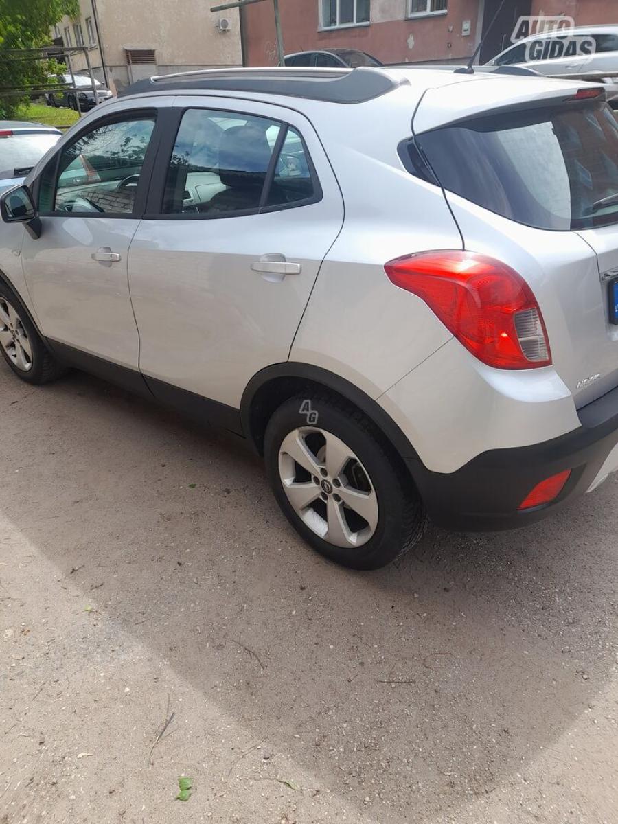 Grey Opel Mokka 2015 in Radviliskis, with an engine capacity of 1.70 L and mileage of 177 thousand km for 6500 €, photo 3 on AUTOMOTO.COM.LV