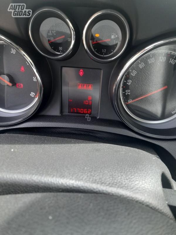 Grey Opel Mokka 2015 in Radviliskis, with an engine capacity of 1.70 L and mileage of 177 thousand km for 6500 €, photo 5 on AUTOMOTO.COM.LV
