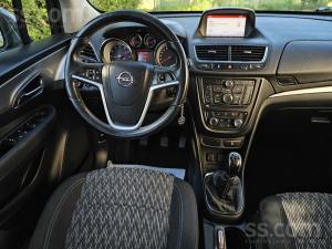 Grey Opel Mokka 2015 in Ogre, with an engine capacity of 1.40 L and mileage of 125 thousand km for 8200 €, photo 9 on AUTOMOTO.COM.LV