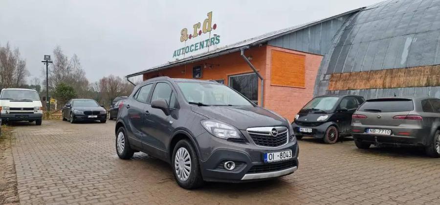Grey Opel Mokka 2015 in Valmiera, with an engine capacity of 1.60 L and mileage of 273 thousand km for 8000 €, photo 1 on AUTOMOTO.COM.LV