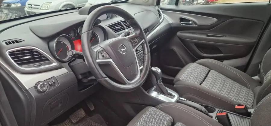 Grey Opel Mokka 2015 in Valmiera, with an engine capacity of 1.60 L and mileage of 273 thousand km for 8000 €, photo 9 on AUTOMOTO.COM.LV