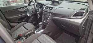 Grey Opel Mokka 2015 in Valmiera, with an engine capacity of 1.60 L and mileage of 273 thousand km for 8000 €, photo 10 on AUTOMOTO.COM.LV