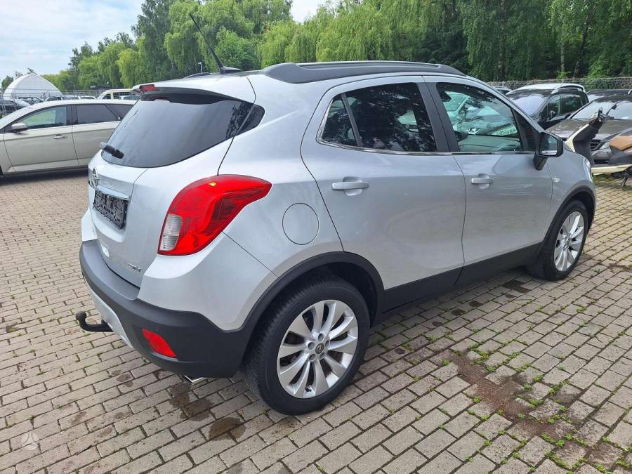 Pelēks Opel Mokka 2015 Marijampole, ar dzinēja tilpumu 1.60 L un nobraukumu 20 tūkst. km par 6300 €, foto 4 vietnē AUTOMOTO.COM.LV