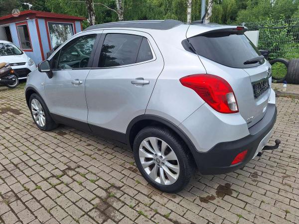 Pelēks Opel Mokka 2015 Marijampole, ar dzinēja tilpumu 1.60 L un nobraukumu 20 tūkst. km par 6300 €, foto 5 vietnē AUTOMOTO.COM.LV