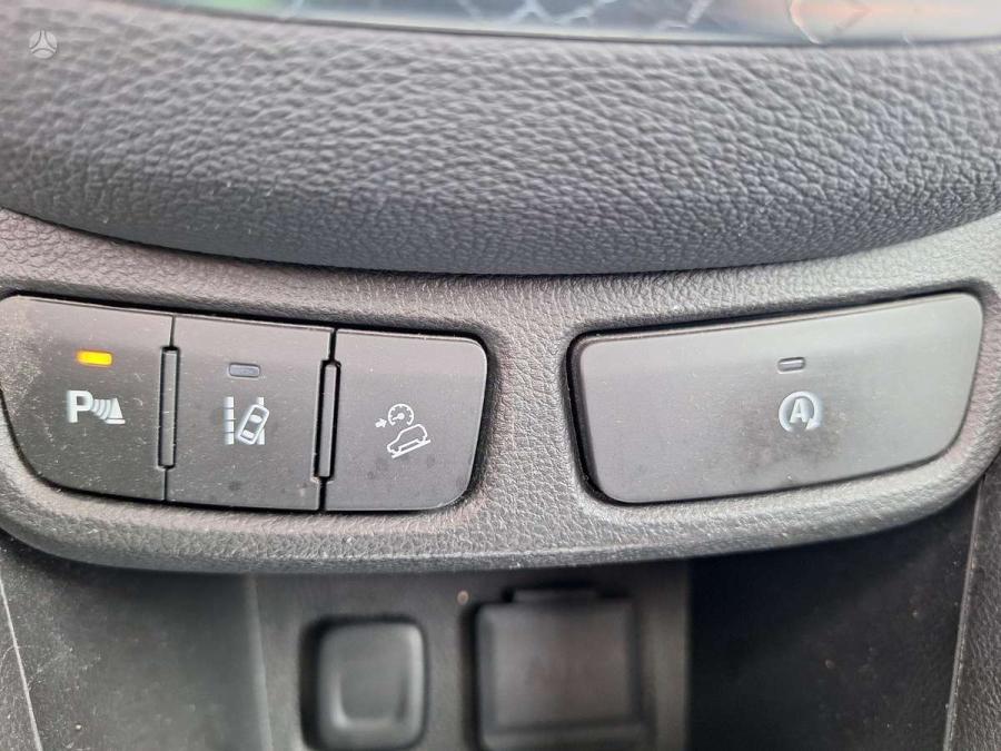Pelēks Opel Mokka 2015 Marijampole, ar dzinēja tilpumu 1.60 L un nobraukumu 20 tūkst. km par 6300 €, foto 22 vietnē AUTOMOTO.COM.LV